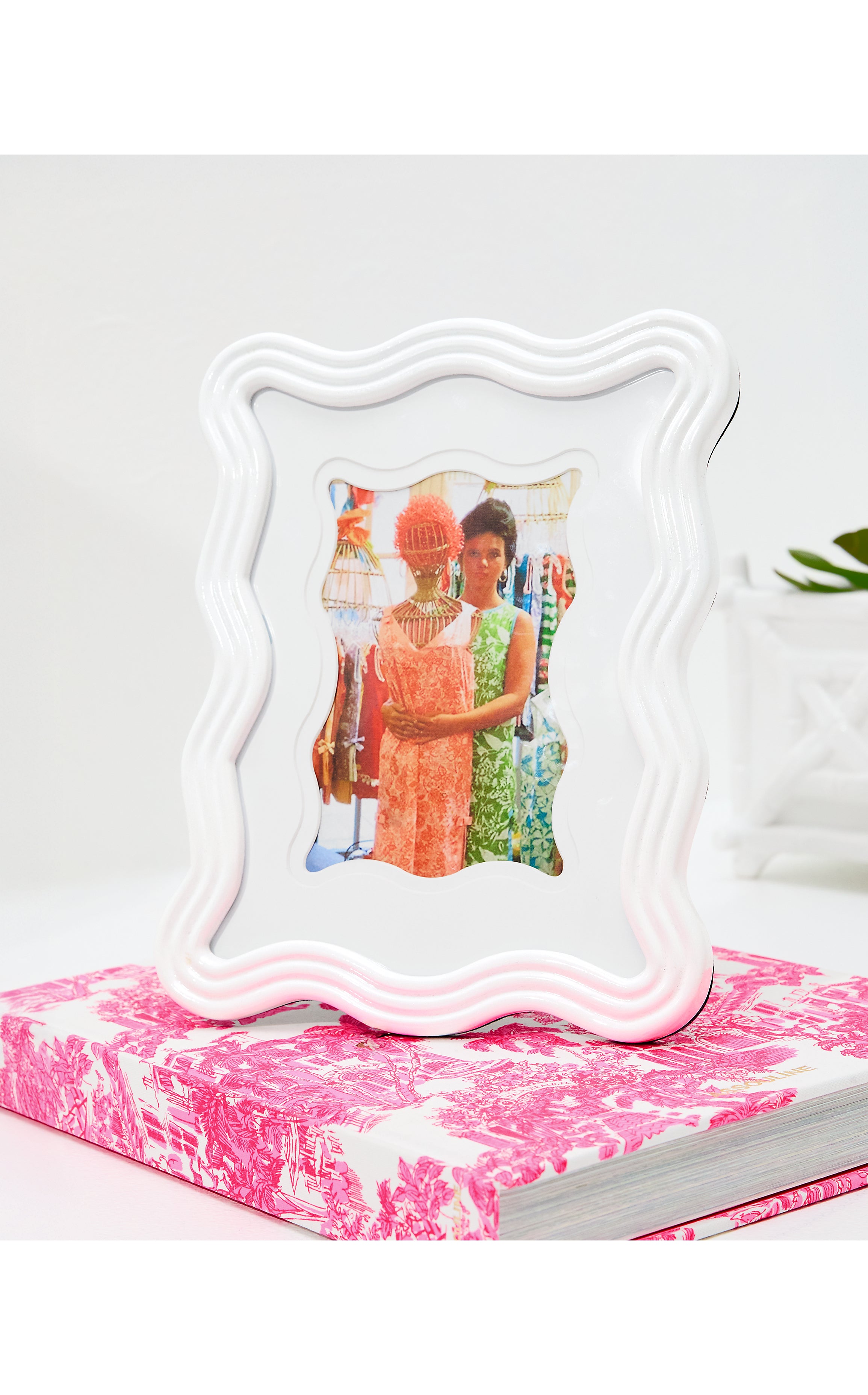 Wavy Picture Frame – Anchored In Pink - A Lilly Pulitzer Signature Store